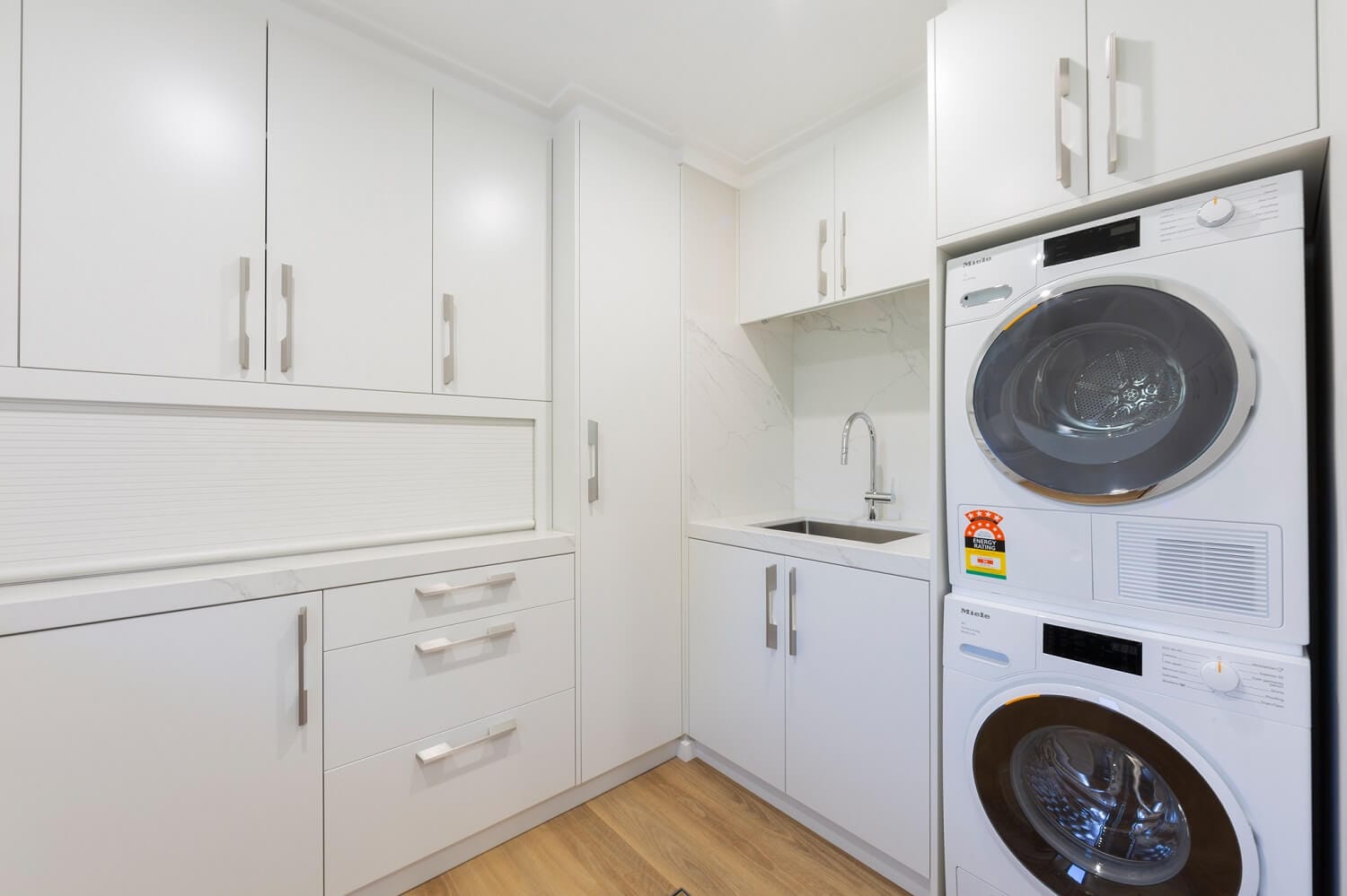 Crowder Circuit Stirling Townhouse Residence - Archertec Interiors