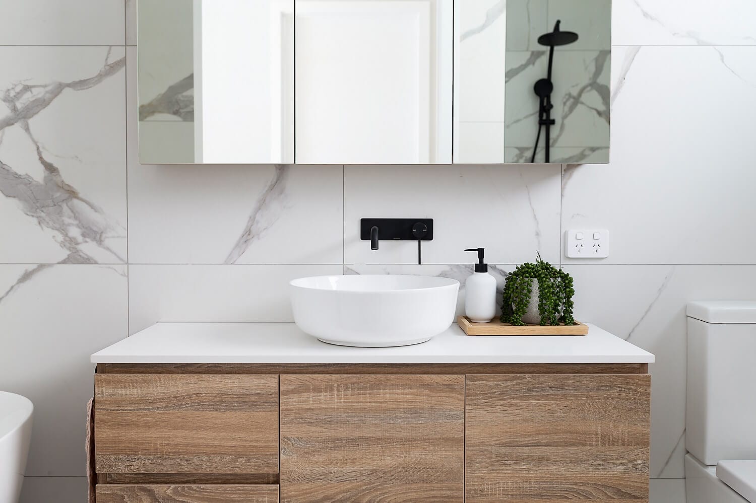 Tudawalli Place Chapman Residence - Archertec Interiors